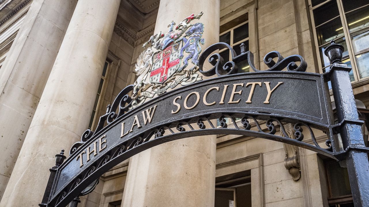 UK appoints first female Lord Chief Justice in 755 years | Life ...